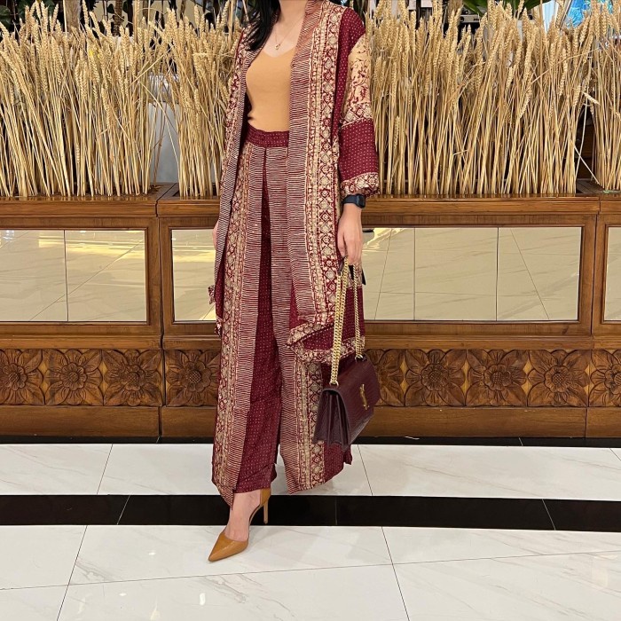 Jual Outer Batik Set -Polka Tenun | Shopee Indonesia