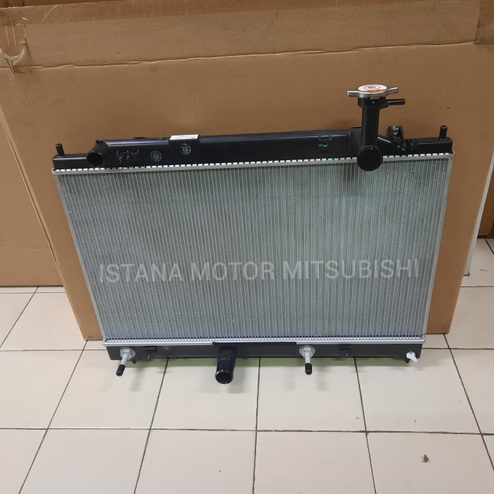 Jual Radiator Matic Automatic AT Original Asli Mitsubishi Xpander Cross ...