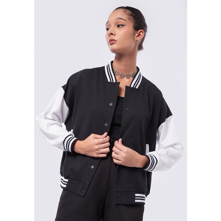 Jual COLORBOX Oversized Varsity Jacket Black | Shopee Indonesia