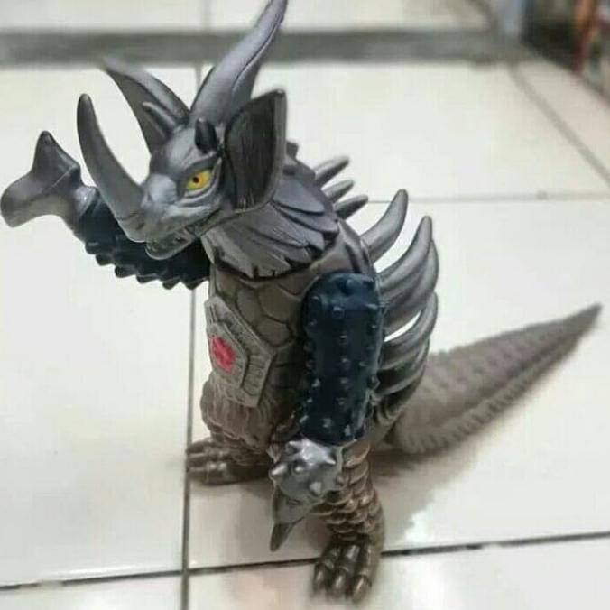 Jual Tyrant Monster Kaiju Ultraman Vinyl Figure | Shopee Indonesia