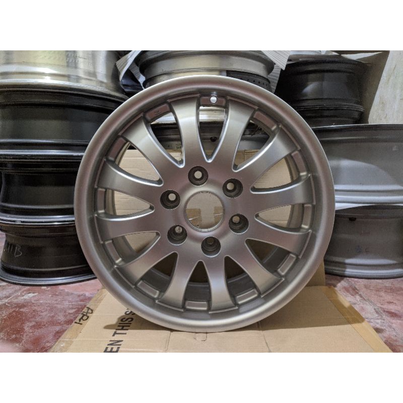Jual Velg Original/OEM Hyundai H1 | Shopee Indonesia