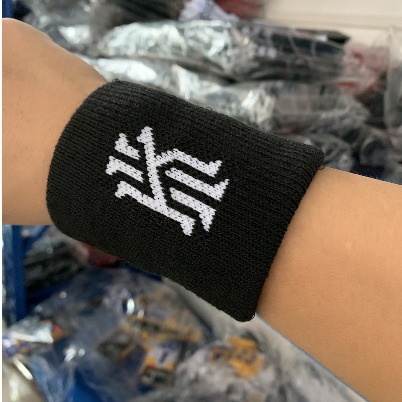 Jual Wrist Band / Wristband / Hand Wrist / Hand Band / Wristband Towel ...