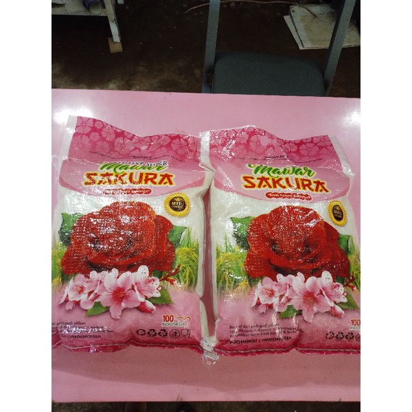 Jual Beras 5kg Cap Sakura Mawar/Beras pulen/Beras Putih | Shopee Indonesia