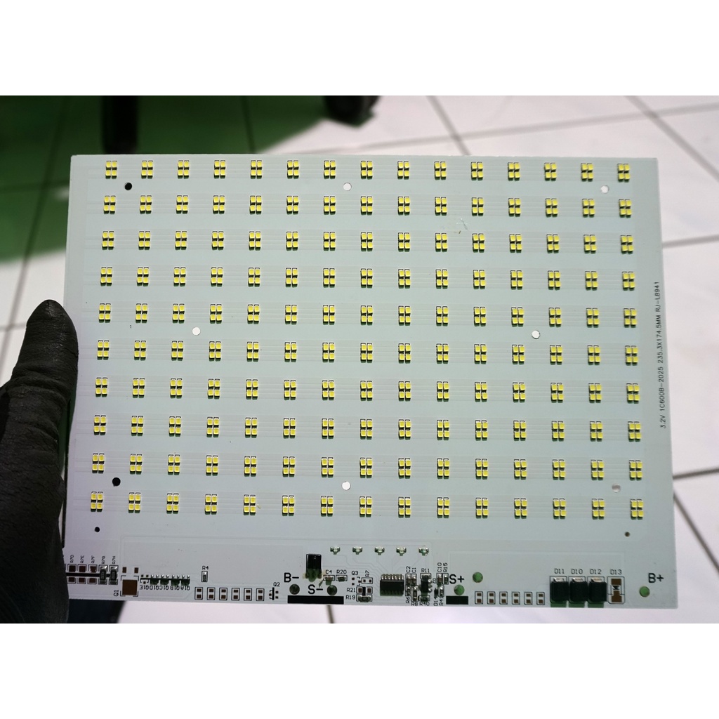 Jual BIG PCB Papan SMD Input 3.7v 4.2v lithium 18650 DIY Led Solar ...