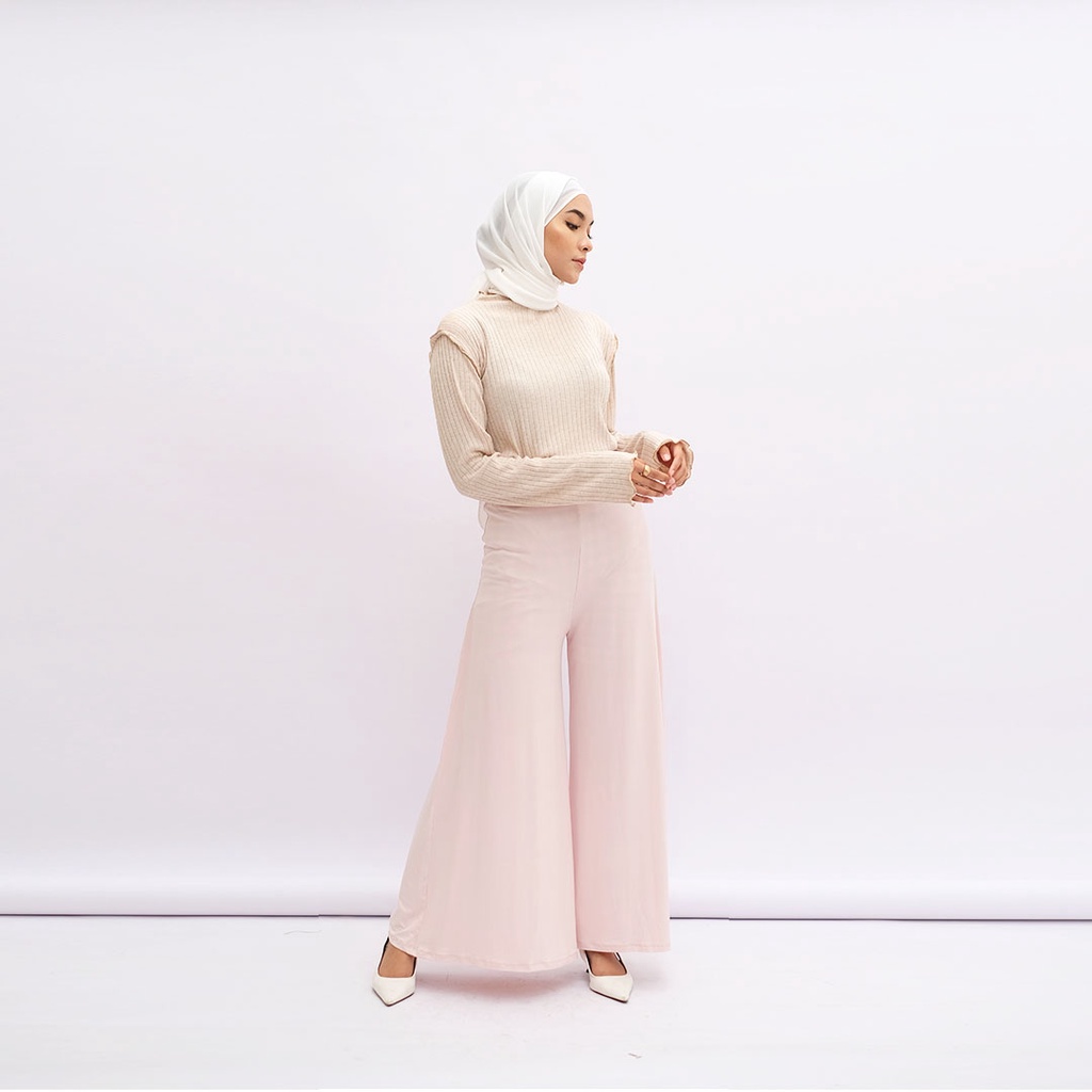Jual [𝐒𝐲𝐥𝐦𝐢] [DEFECT SALE] Ruby Cullote by Sylmi Basic | Shopee Indonesia