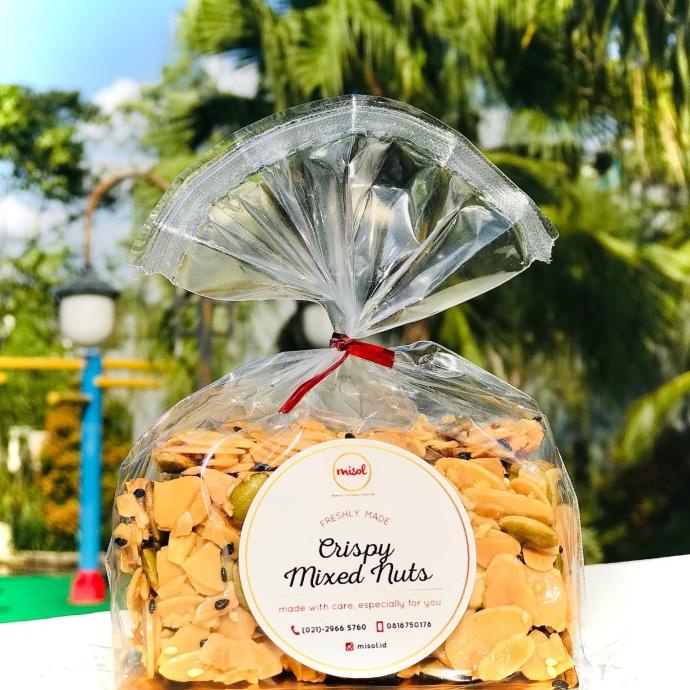 Jual Crispy Mixed Nuts Kue Kering Premium Misol Nett 100 Gr Kemasan ...