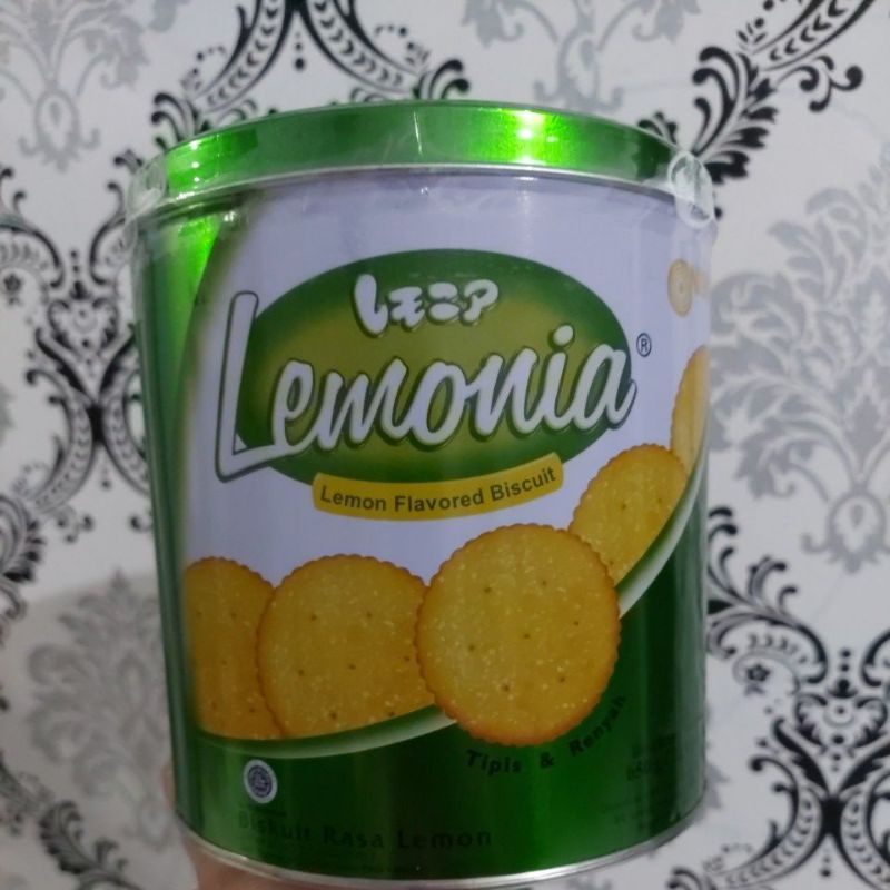 Jual Nissin cookies lemonia biskuit kaleng 650gr | Shopee Indonesia