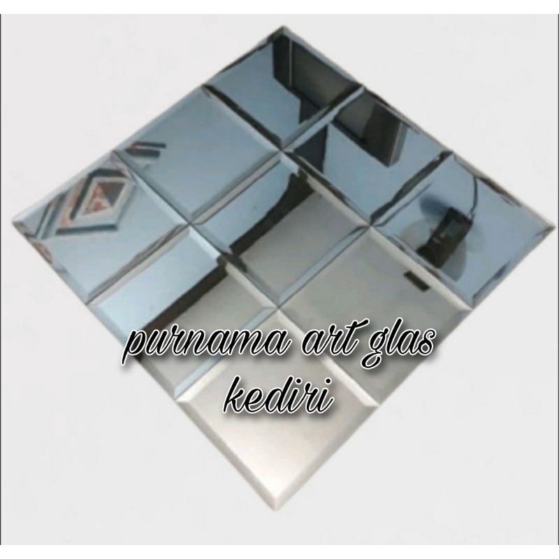 Jual kaca cermin bevel tebal 5mili kotak/kaca cermin bevel dekorasi ...