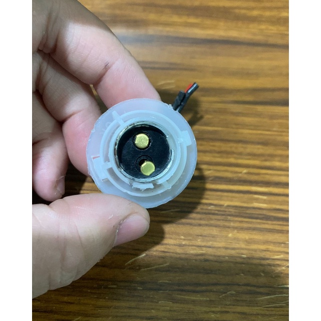 Jual socket fitting rumah bohlam lampu rem sein model putar kaki 2 ...