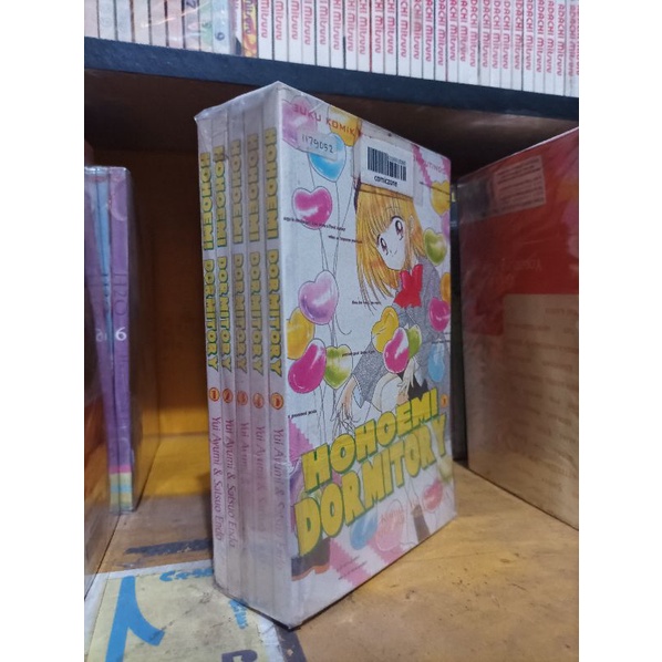 Jual komik hohoemi dormitory 1-5 tamat | Shopee Indonesia