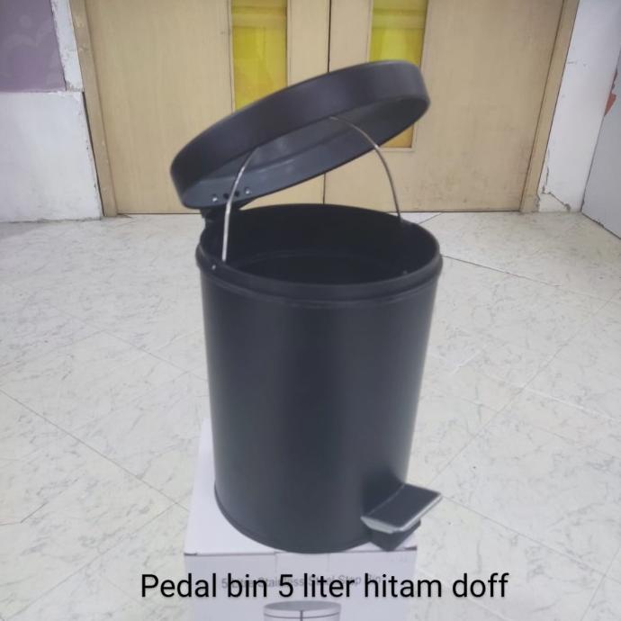 Jual TEMPAT SAMPAH INJAK 3 LITER / PEDAL BIN / TEMPAT SAMPAH STAINLESS | Shopee Indonesia