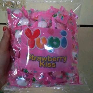 Jual permen yupi strawberry kemasan 250 gram | Shopee Indonesia