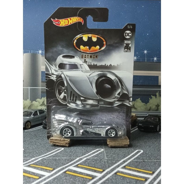 Jual HOT WHEELS BATMOBILE SILVER BATMAN 60 YEARS BATMOBILE SILVER SUPER ...