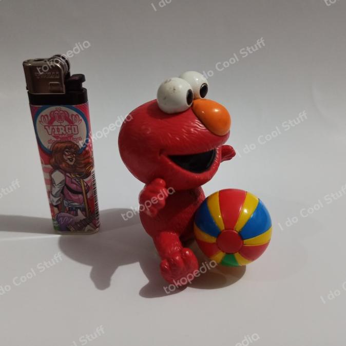 Jual Mainan Figure Elmo sesame street with ball main bola karet padat ...