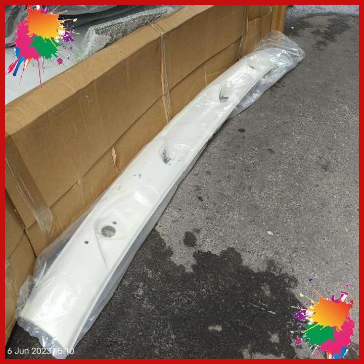 Jual garnish / panel wipper hino 500 jd / hino lohan ti [hin] | Shopee ...