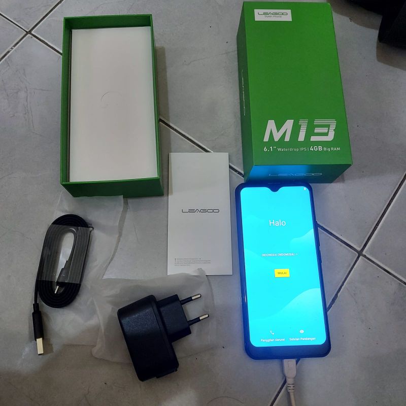 Jual LEAGOO M13 6,1" 4/32 Black Android 9 LTE 3000mah LTE (sudah 4G ...