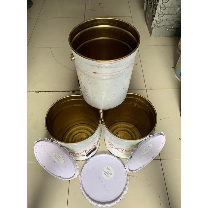 Jual 8.8Sale Pail Besi / Pail Kaleng / Ember Falken / Ember Palken 20L 25Kg | Shopee Indonesia