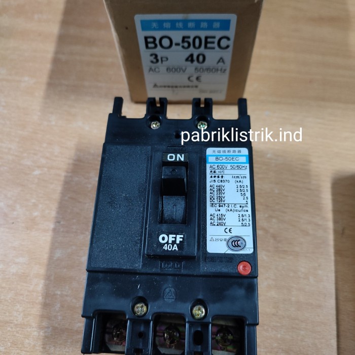 Jual NFB MCCB Breaker 3P 40A BO 50EC TAIAN atau TECO original | Shopee ...