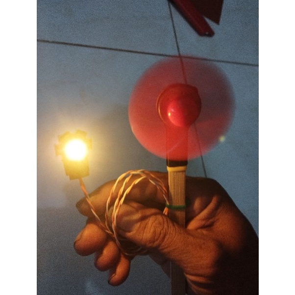 Jual dinamo generator turbin angin mini ( praktek skolah) energi gerak ...