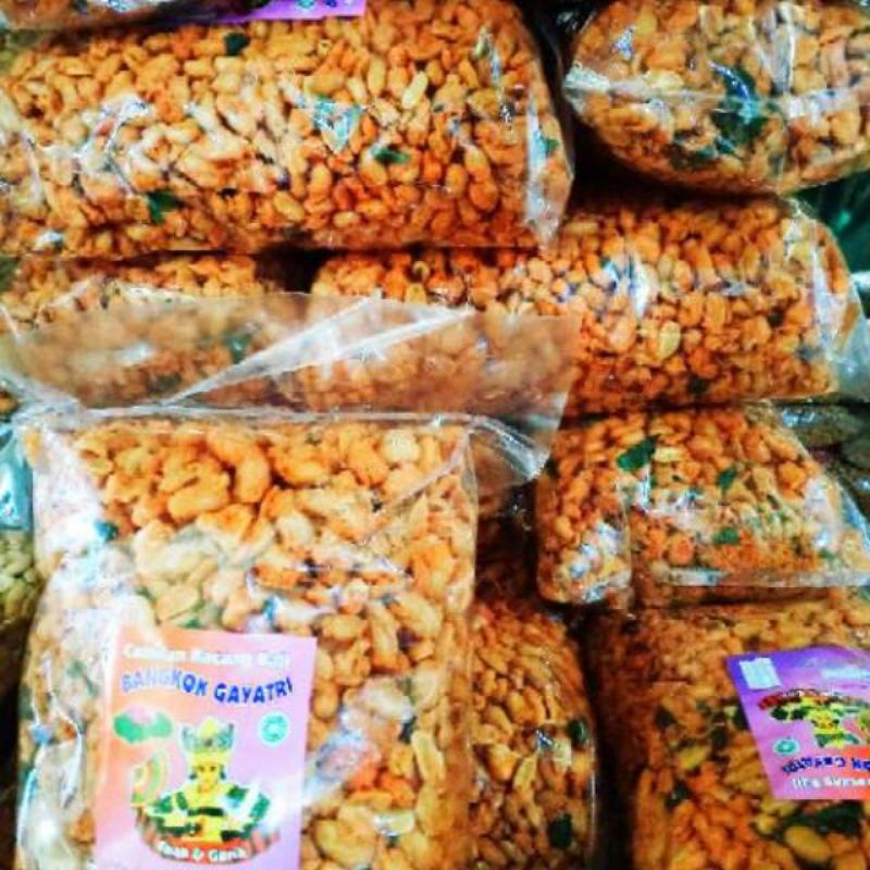 Jual 500GRAM KACANG BALI PEDAS DAUN JERUK | Shopee Indonesia