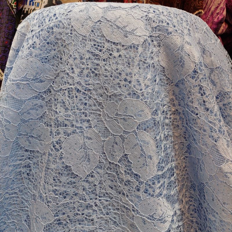 Jual kain brokat / kain Brokat Kembang / Kain Kebaya Brokat Cornelly ...