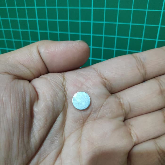 Jual Magnet Silver Neodymium 10 mm x 1,5 mm / 1 cm x 1,5 mm JUAL SATUAN ...