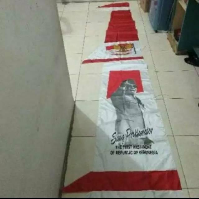 Jual Grosir Layar Bendera Indonesia Merah Putih Gambar Soekarno 3 Meter ...