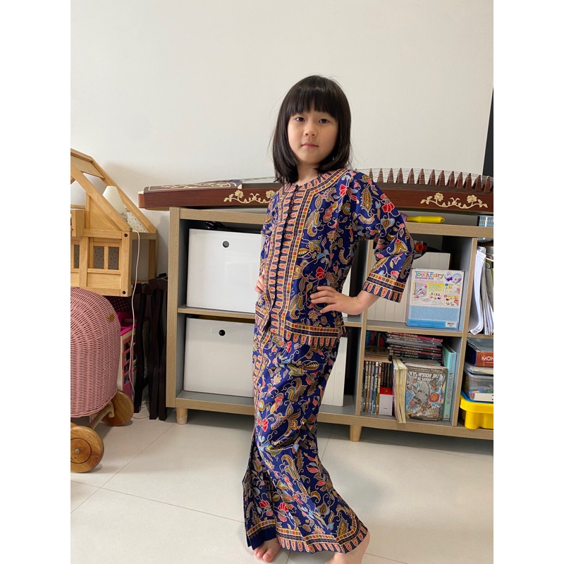 Jual [SG INSTOCK] Set seragam kebaya cewek SQ Singapore Airlines 2023 ...