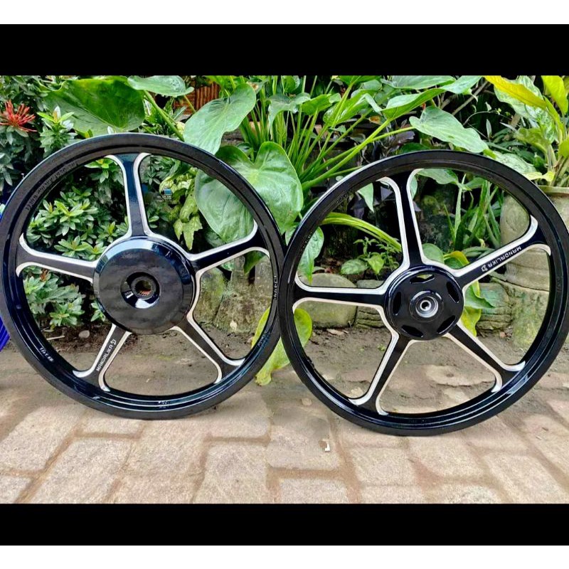 Jual VELG MANDALIKA HONDA VARIO 125/150 , BEAT SCOOPY VARIO 110 ring 17 ...