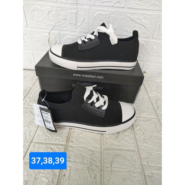 Jual Sneakers original branded matahari nevada | Shopee Indonesia