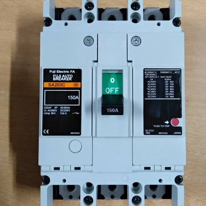 Jual NFB MCCB Breaker 3P 150A Fuji electric Original | Shopee Indonesia
