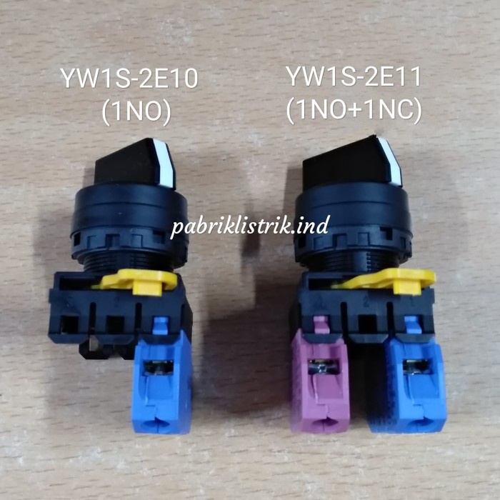 Jual Selector switch 2 posisi 2p YW1S 2E10 atau 2E11 idec original | Shopee Indonesia