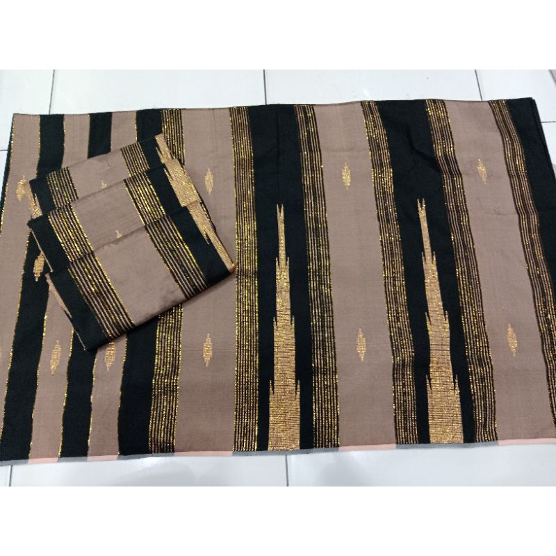 Jual KAIN MURAH SARUNG SUTRA SENGKANG KHAS BUGIS LIPA SABBE | Shopee ...