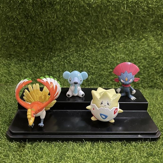 Jual Pokemon Figure Moncolle - Ho'oh, Cubchoo, Togepi & Weavile ...