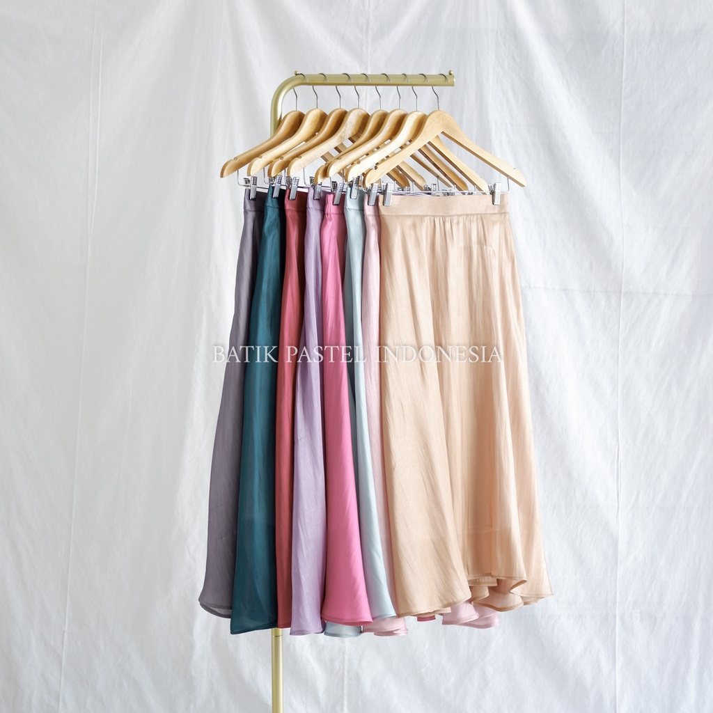 Jual Rok Shimmer / Shimmer Flare Skirt - Batik Pastel | Shopee Indonesia