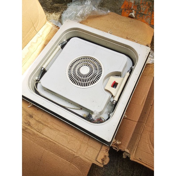 Jual Emergency Exit/Roof Hatch with Exhaust Fan 24V | Shopee Indonesia