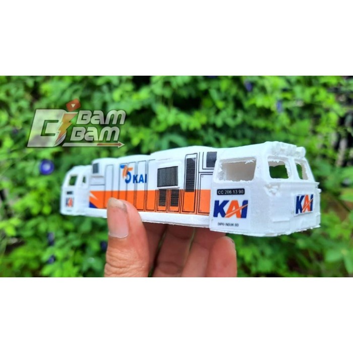 Jual HOT SALE!!! MAINAN KERETA API INDONESIA / COVER LOKOMOTIF CC06 ...
