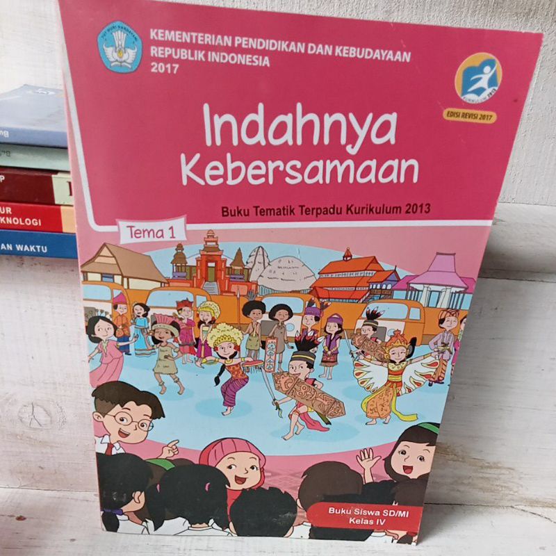 Jual buku tematik terpadu kelas 4 SD TEMA 1 INDAHNYA KEBERSAMAAN EDISI REVISI | Shopee Indonesia