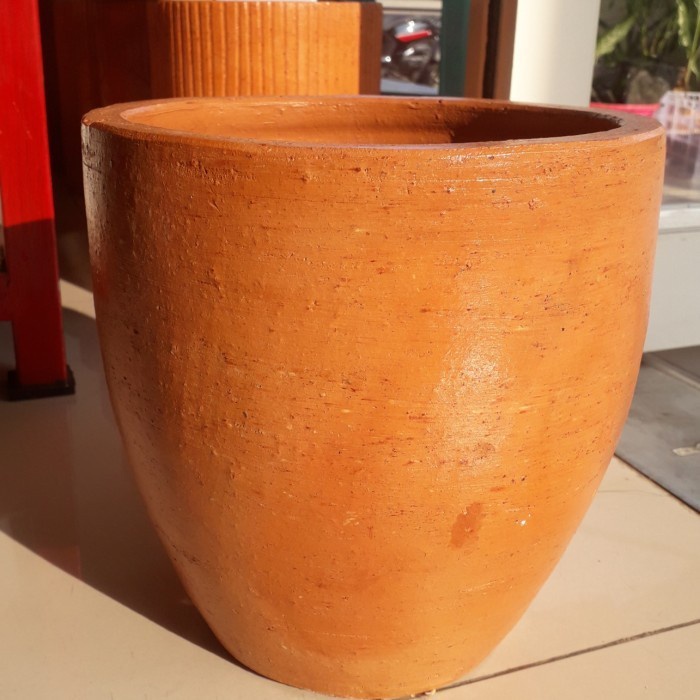 Jual POT BESAR POT TANAMAN HIAS GERABAH TANAH LIAT D 33 TERAKOTA ...