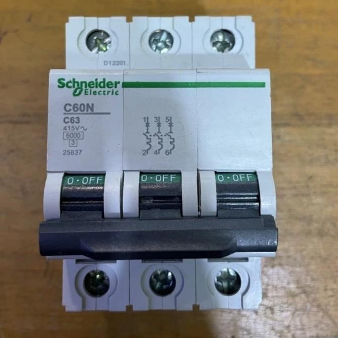 Jual Komponen Listrik Mcb Schneider C60N 3P 6A,10A,16A,20A,25A,32A,40A,50A,63A 3 Phase 6Ka ...