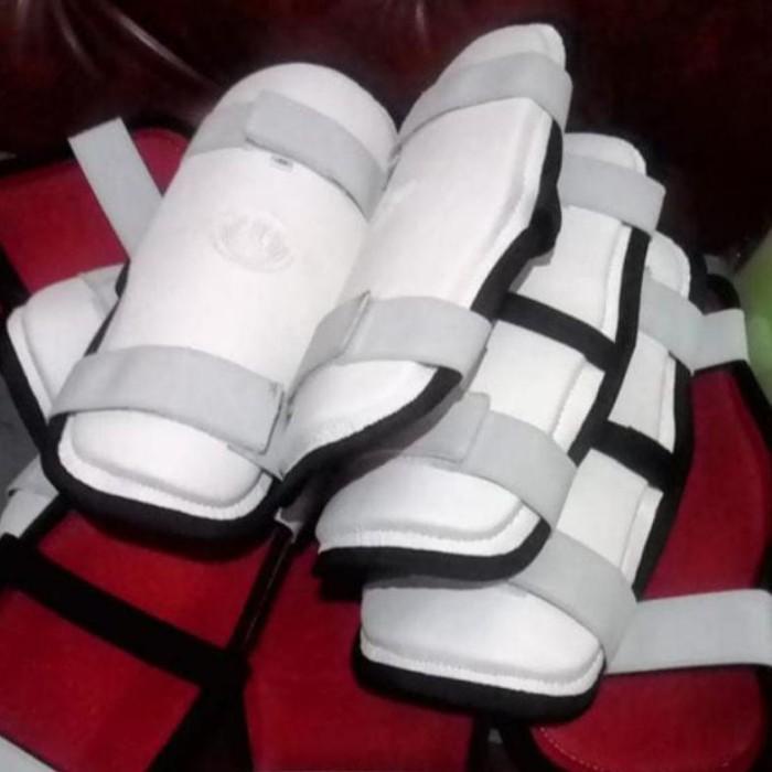 Jual Terlaris Padding Kaki Silat, Deker Kaki, Deker Tulang Kering ...