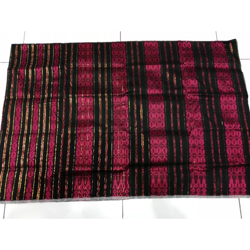 Jual SARUNG SUTRA SENGKANG KHAS BUGIS-MAKASSAR | Shopee Indonesia