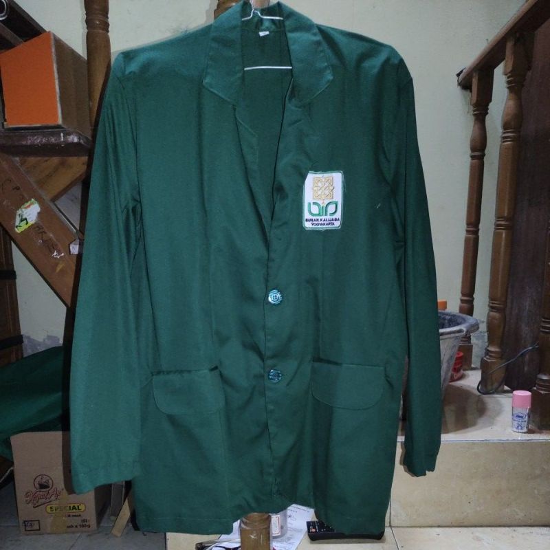 Jual Almamater UIN Sunan Kalijaga Ukuran L | Shopee Indonesia