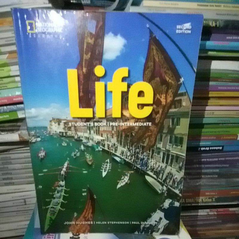 Jual buku life student book | pre- intermediate national geographic ...