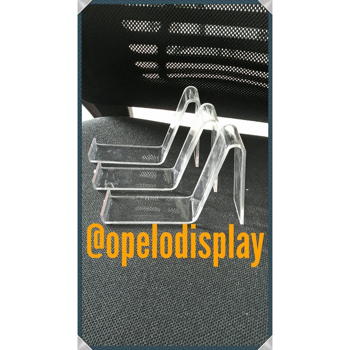 Jual 7.7 Mika Display Sepatu / Akrilik Sepatu / Display Mika Stand ...
