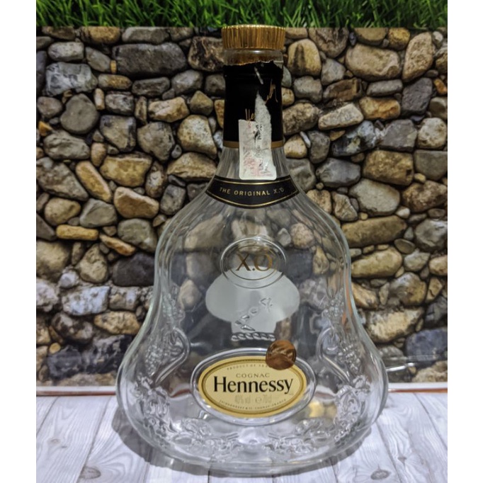 Jual botol bekas minuman keras miras Hennessy XO rare premium import, koleksi pajangan hiasan ...