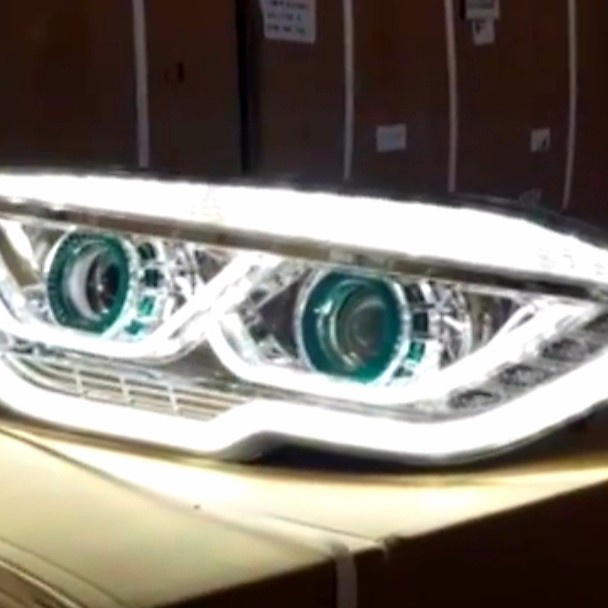 Jual HEAD LAMP JETBUS 3 - LAMPU DEPAN JB3 ( L & R ) / MEDIUM BUS ...
