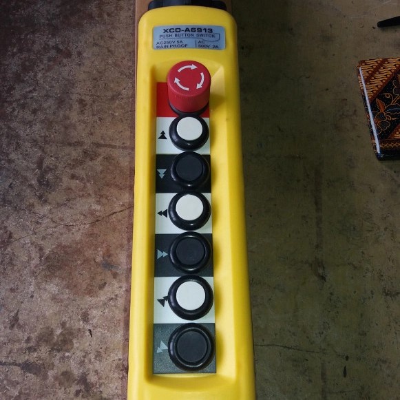 Jual PENDANT HOIST CRANE/PUSH BUTTON 7 TOMBOL TYPE XCD-A6913/XAC-A6913 DOUBLE SPEED | Shopee ...