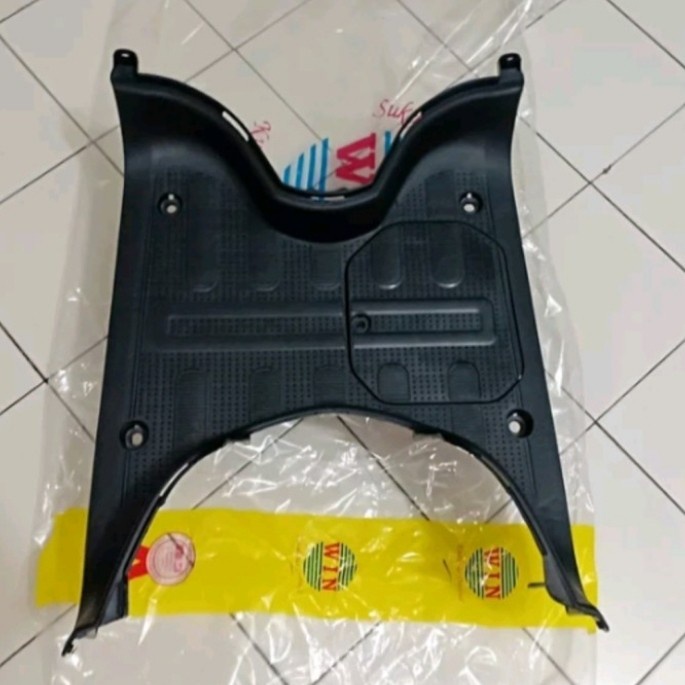 Jual Step Floor Bordes Pijakan Kaki Atas Dan Tutup Aki Scoopy K93 | Shopee Indonesia