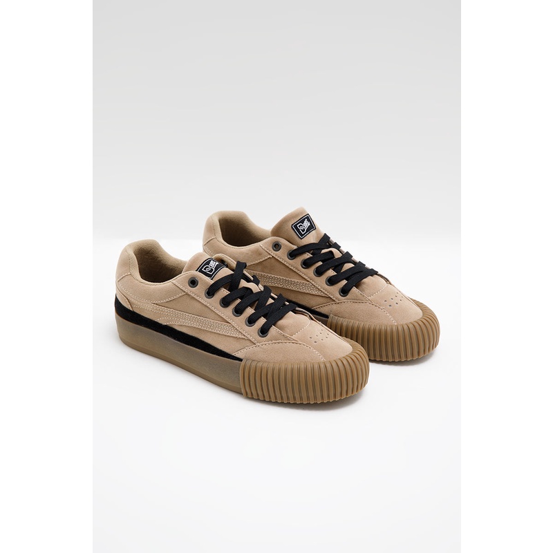 Jual Berrybenka Street - Sepatu Sneakers Pria Sonic Suede Sneakers ...